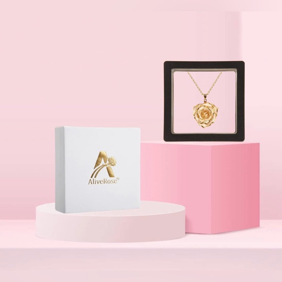 Jewelry | Nwt Real Rose Gold Dipped 24k Gold Rose Pendant Necklace ...